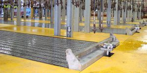 What Is a Slat Conveyor? Learn Features and Benefits for Plants